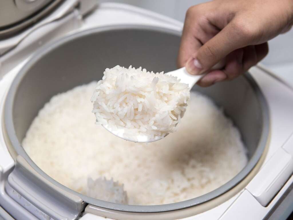 How To Cook Perfect Rice In An Electric Cooker | Rice Array